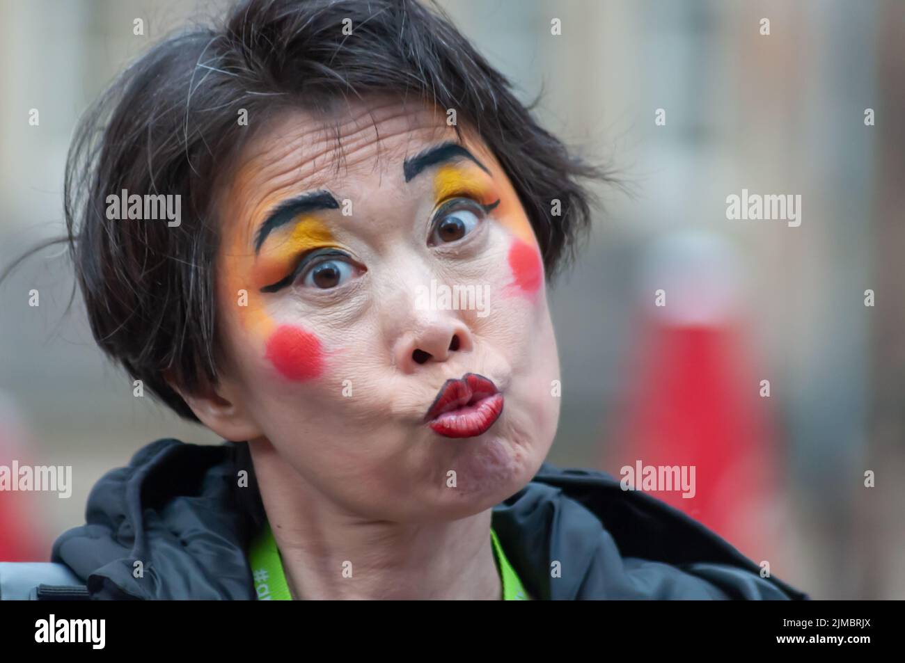 Edinburgh, Scotland, UK. 5th August, 2022. A performer on The Royal ...