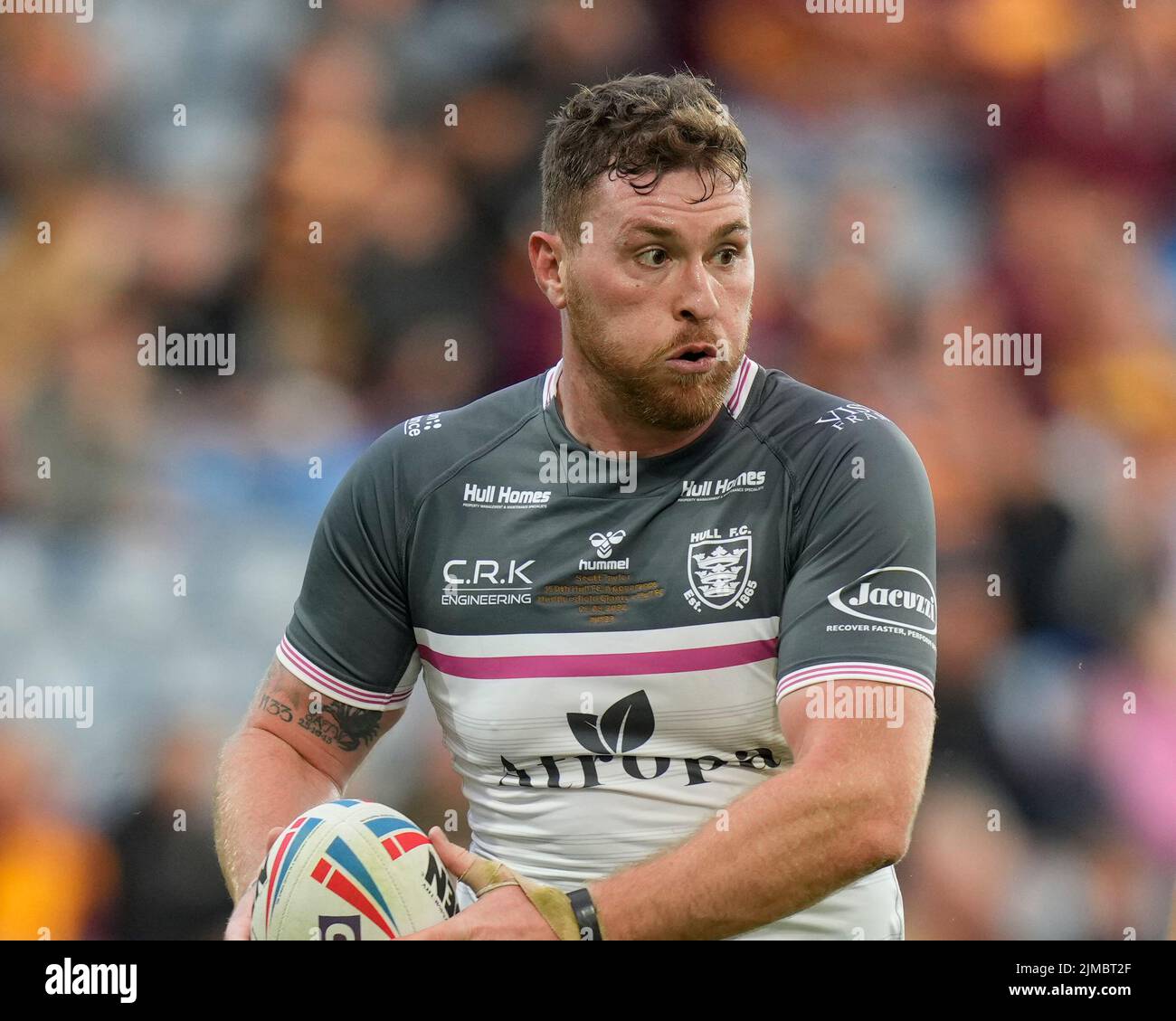 Scott Taylor #30 of Hull FC runs with the ball Stock Photo - Alamy