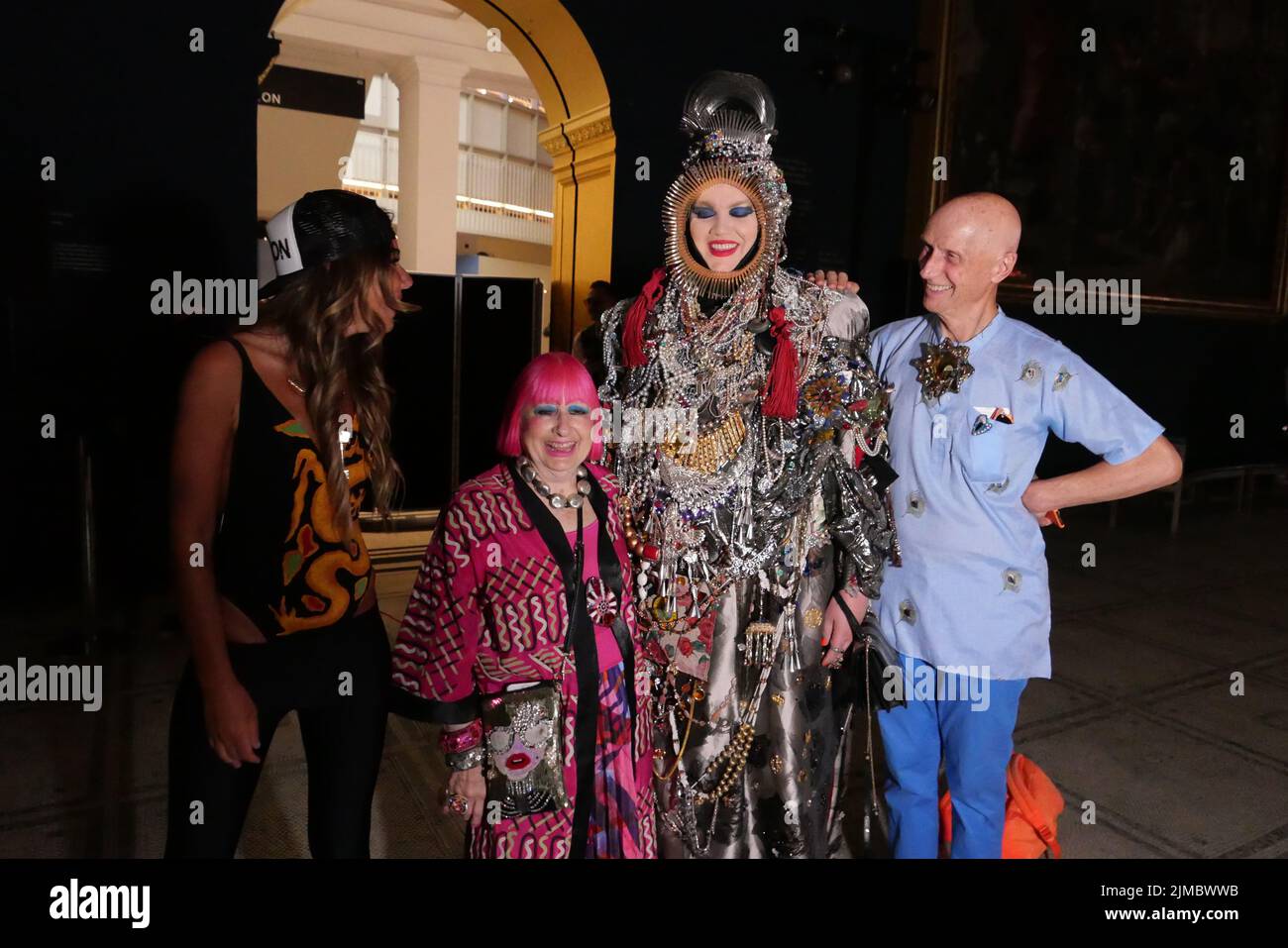 FASHION IN MOTION : DANIEL LISMORE .12 life-size ensembles – standing ...