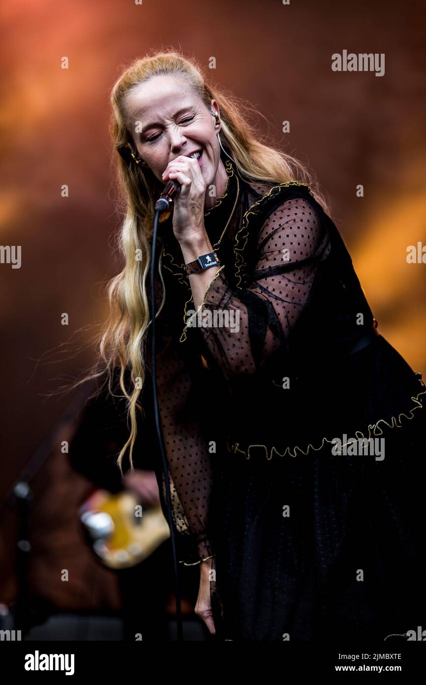 Tina dico hi-res stock photography and images - Alamy