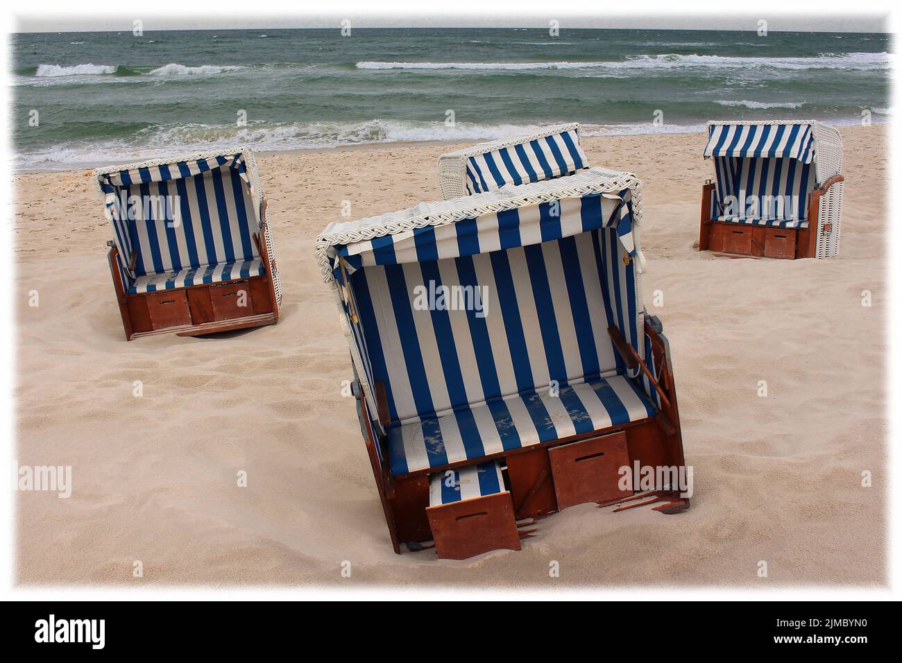 Chair waves Cut Out Stock Images & Pictures - Alamy