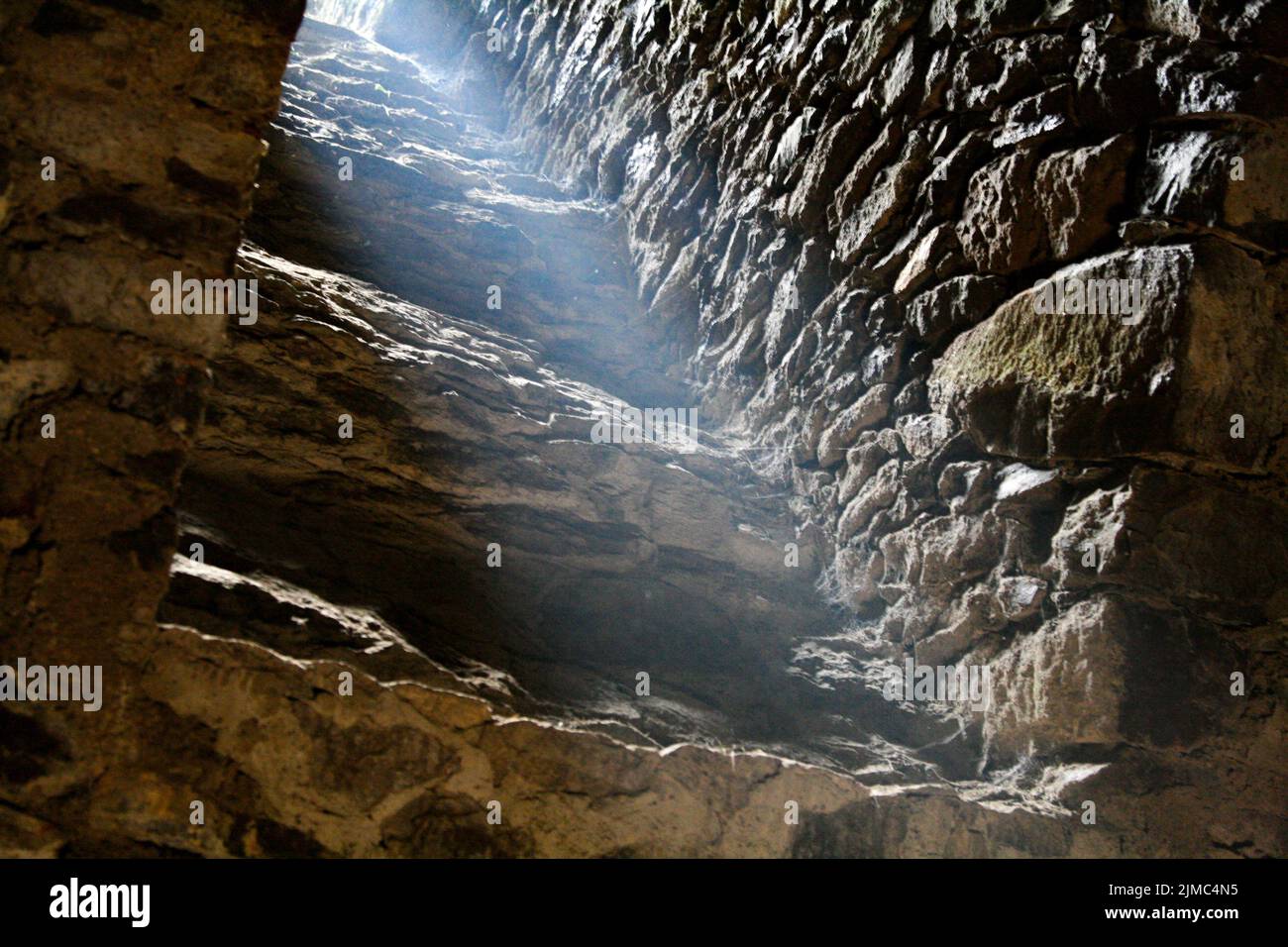 Light shaft castle dungeon Stock Photo - Alamy