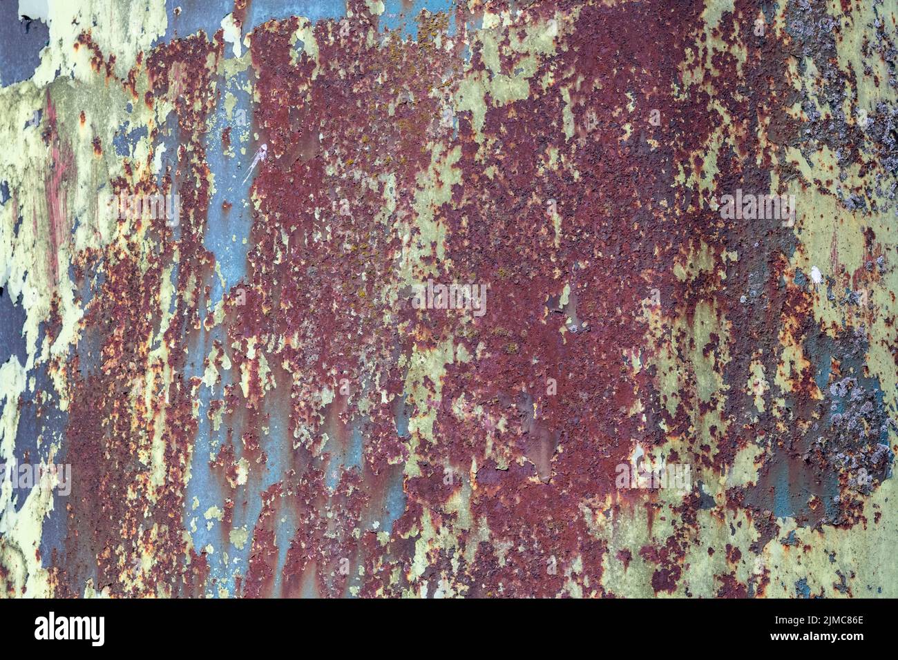 Peeling round silo into a beautiful color palette Stock Photo - Alamy