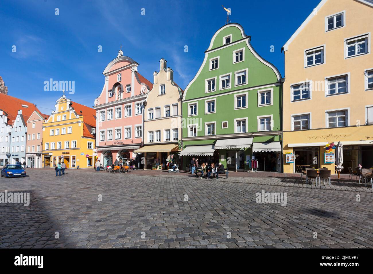 Old town with historic buildings and pedestrian area of Landshut ...