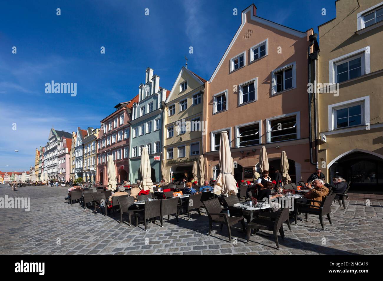 Old town with historic buildings and pedestrian area of Landshut ...
