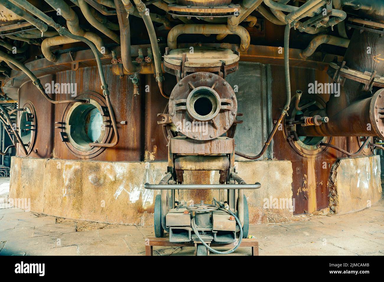 Furnace blast hi-res stock photography and images - Alamy