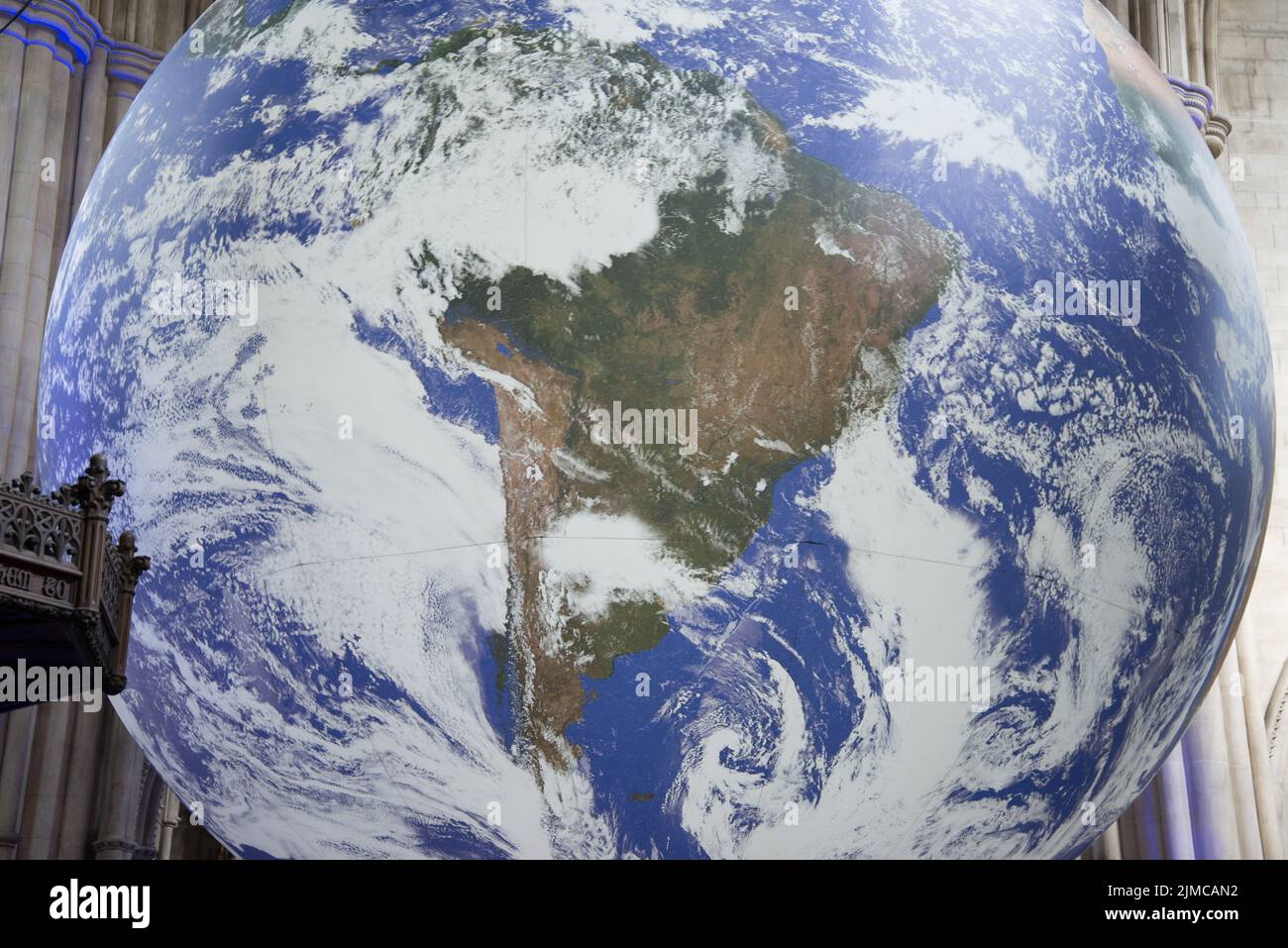 Overview effect earth hi-res stock photography and images - Alamy
