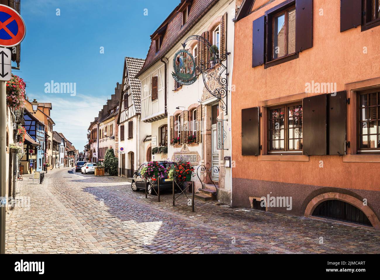 Beautiful half timbered architecture hi-res stock photography and ...