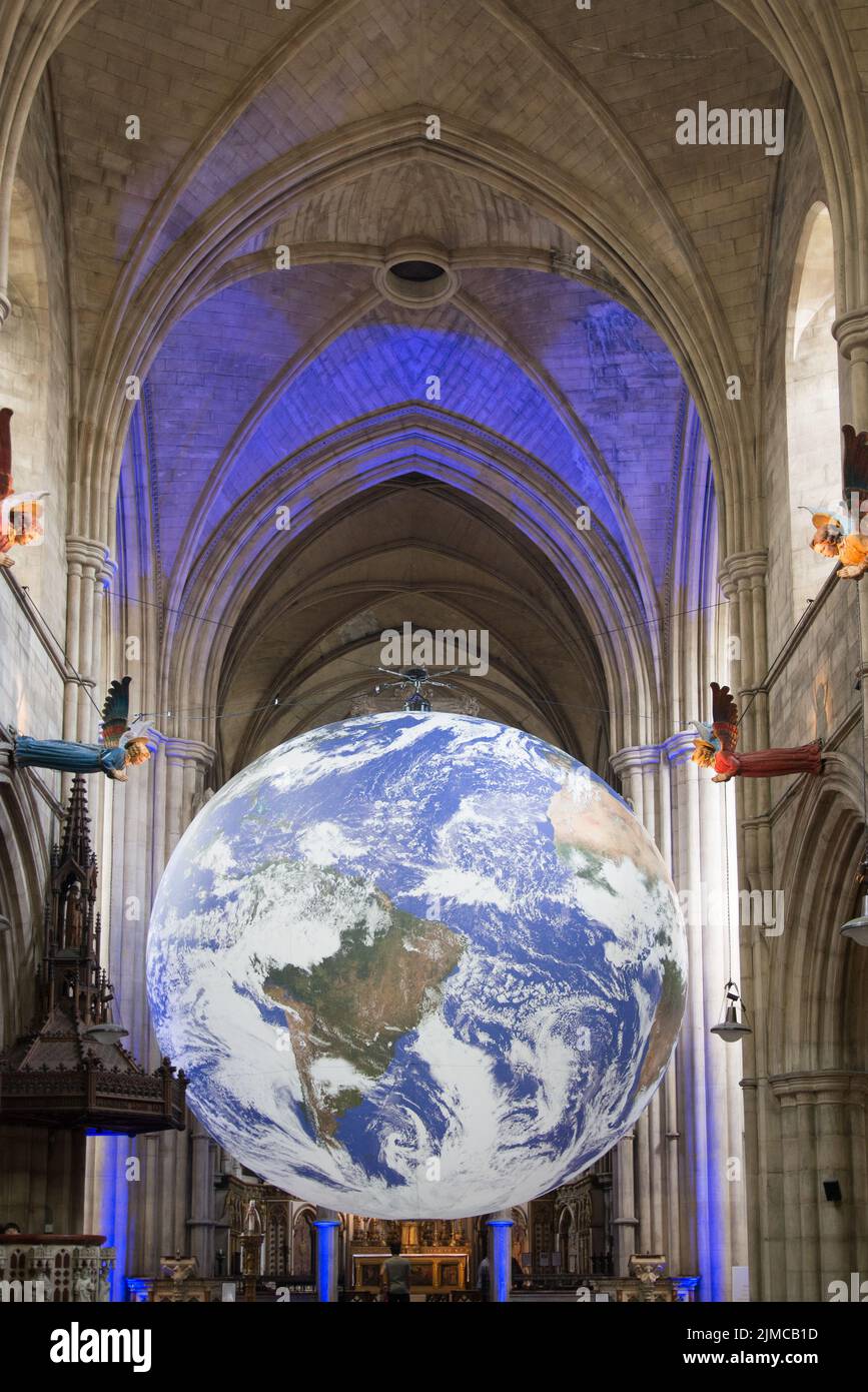 Overview effect earth hi-res stock photography and images - Alamy