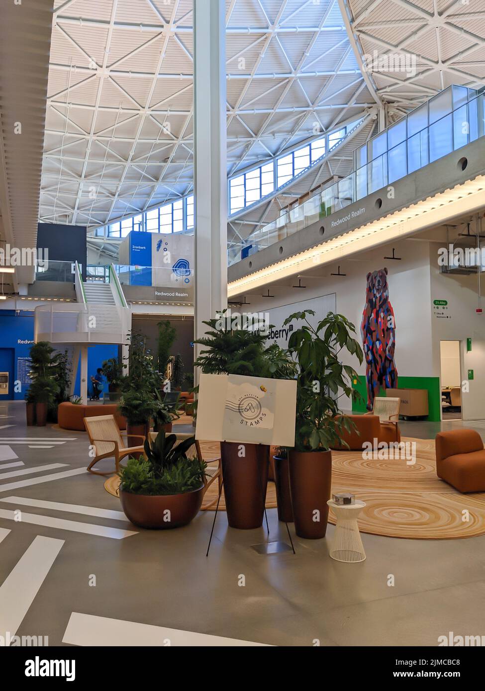 Google mountain view interior hi-res stock photography and images - Alamy