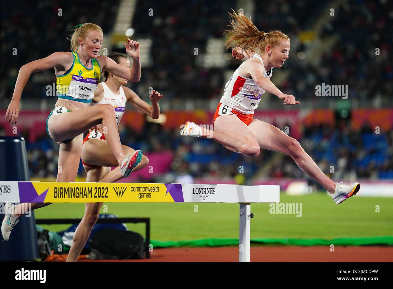 England’s Aimee Pratt (right) and Australia’s Amy Cashin in action ...