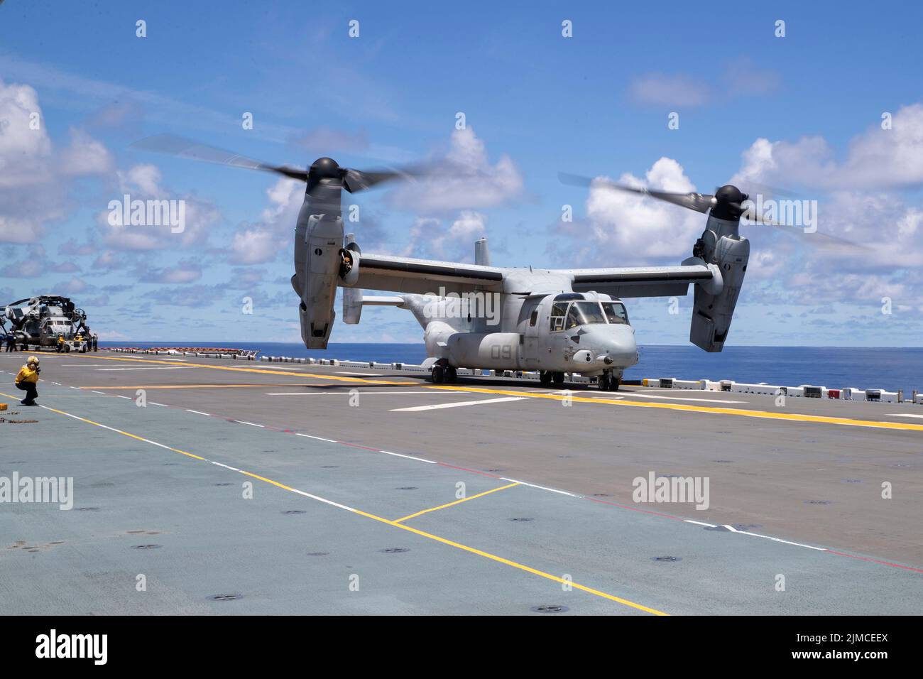 220804-N-XN177-1168 PACIFIC OCEAN (Aug. 4, 2022) – Aviation Boatswain’s ...