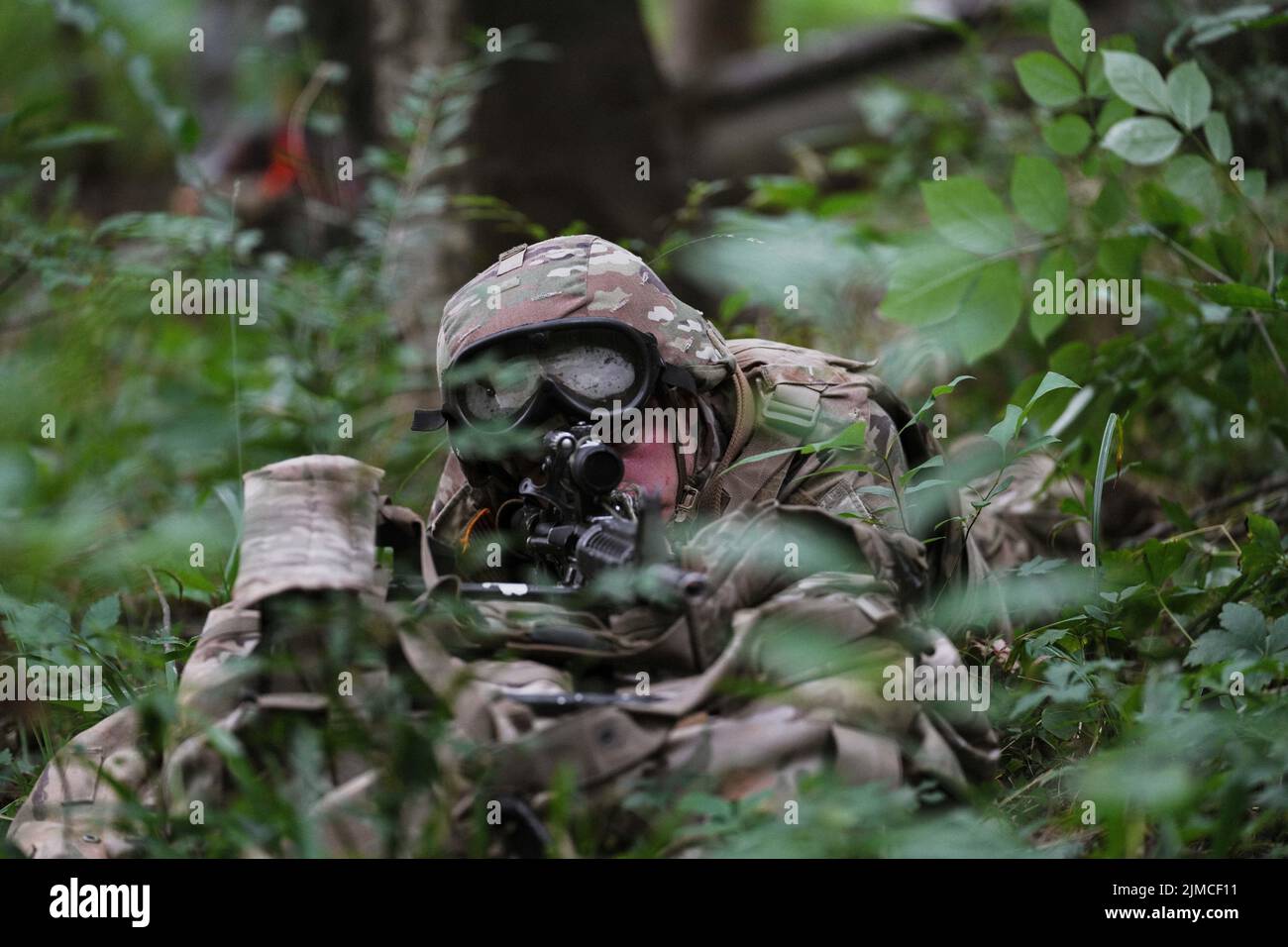 Infantrymen with Company B. 1st Battalion 151st Infantry Regiment ...