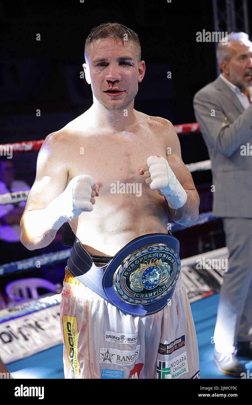 Eloyan hi-res stock photography and images - Alamy