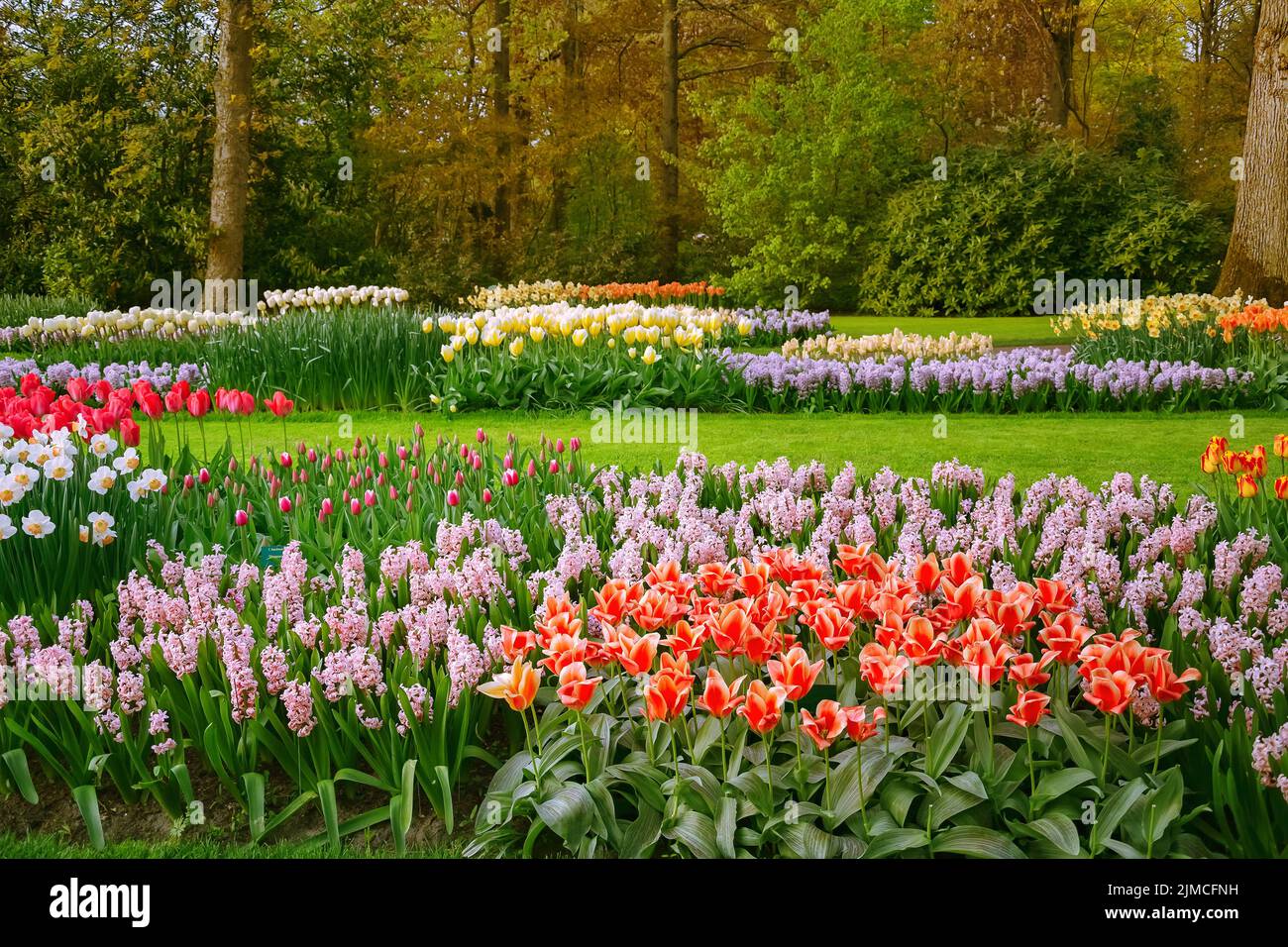 Landscaping spring season hi-res stock photography and images - Alamy