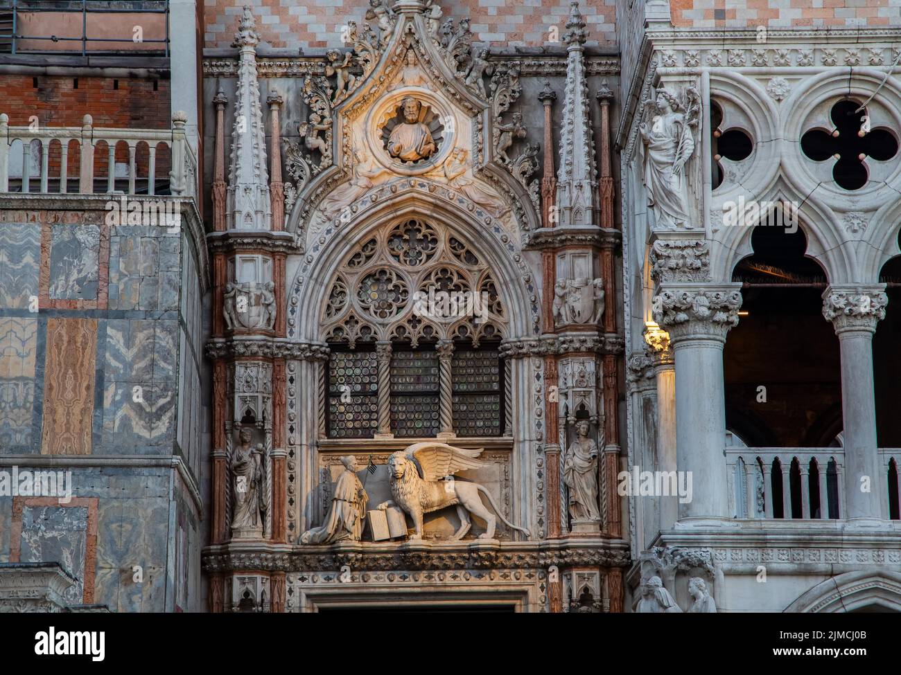 Entrance portal to the Doge's Palace with sculpture of the Doge and ...