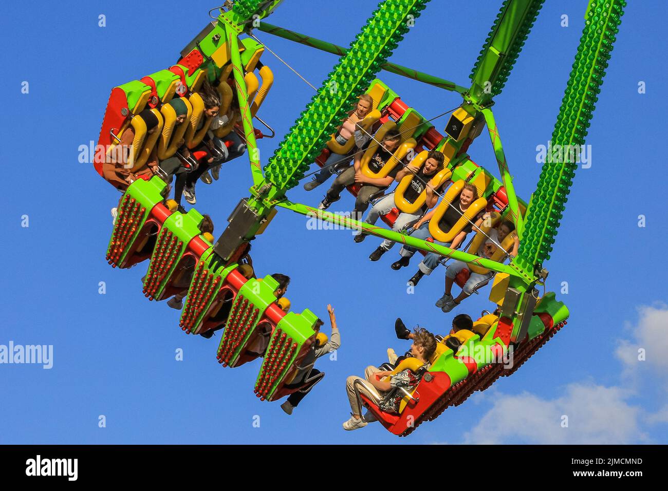 Crange, Herne, NRW, 05th Aug, 2022. The colourful "Konga" ride against ...