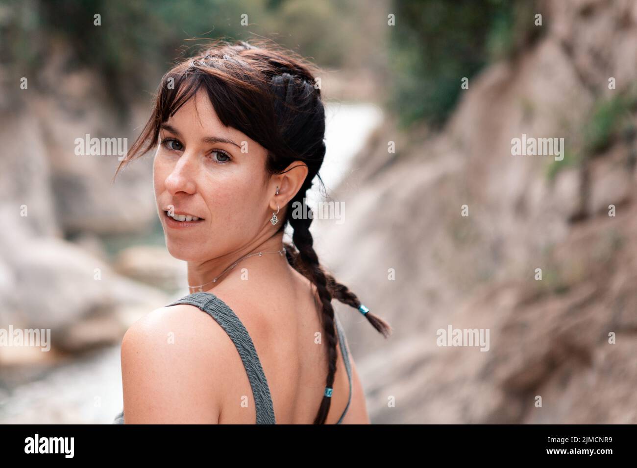 Simple twist hi-res stock photography and images - Alamy