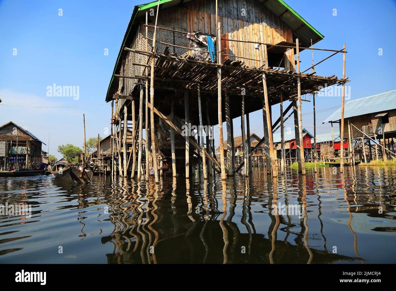 The stilt houses at Inle Lake. Myanmar Stock Photo - Alamy