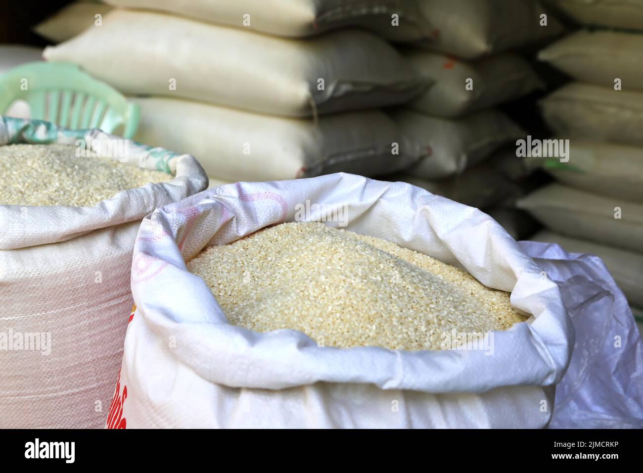 Myanmar rice hi-res stock photography and images - Alamy