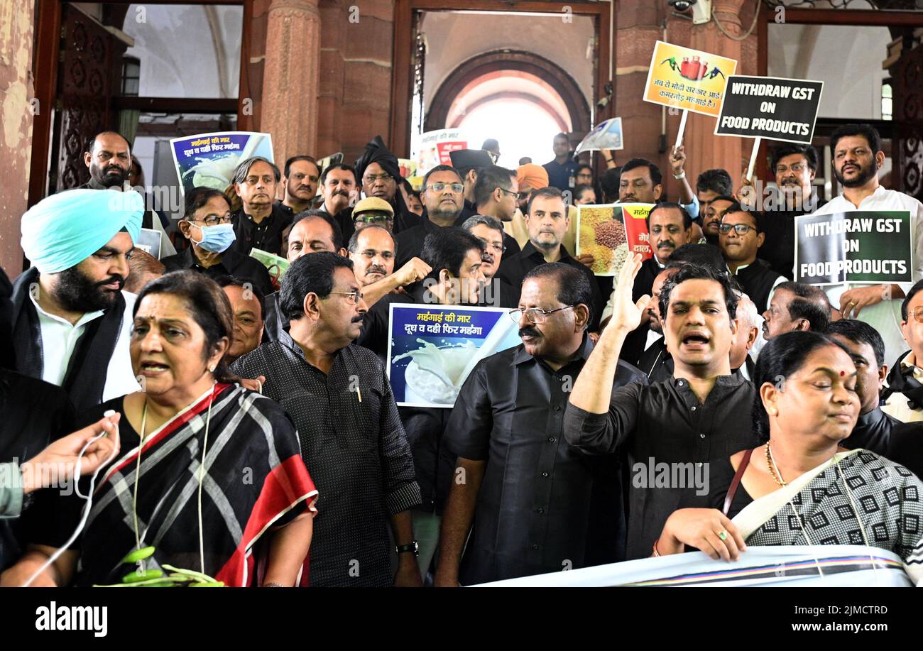 New Delhi India August 5 Congress Mp Rahul Gandhi And Congress Mps