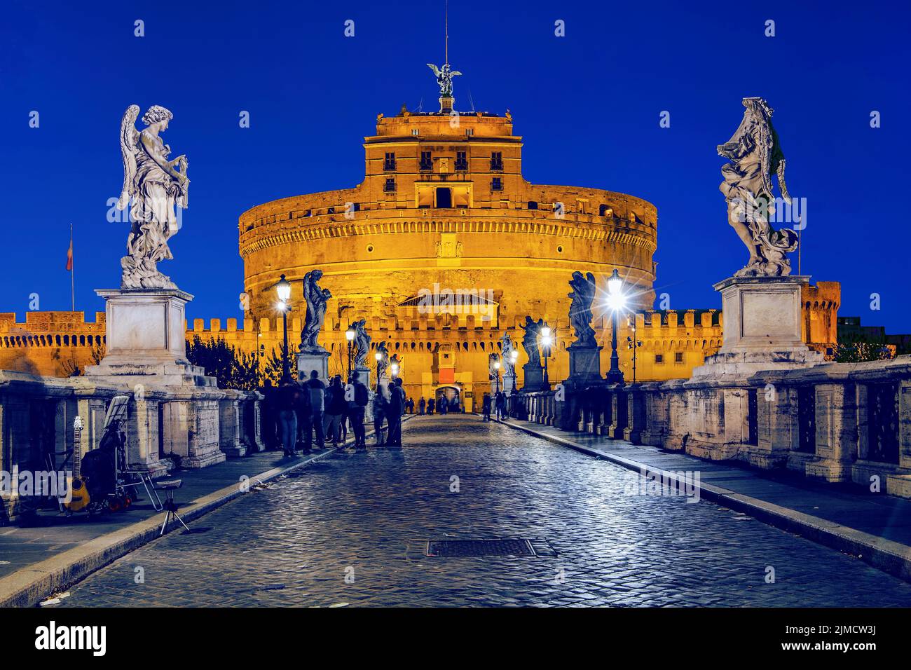 Angels castle rome people hi-res stock photography and images - Alamy