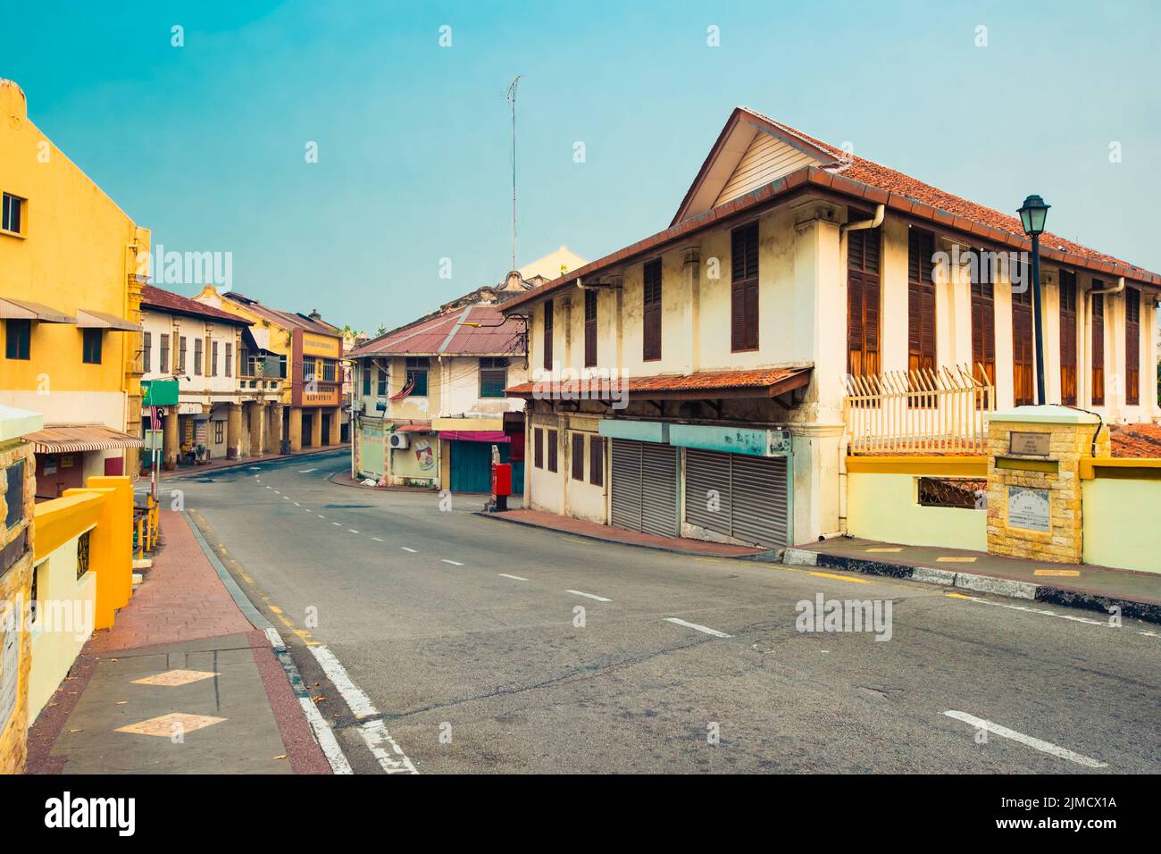 Melaka malacca house home architecture hi-res stock photography and ...