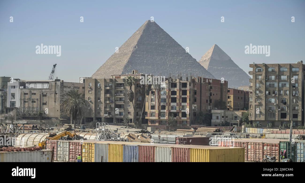 New buildings, housing, pyramids, Giza, Cairo, Egypt Stock Photo - Alamy