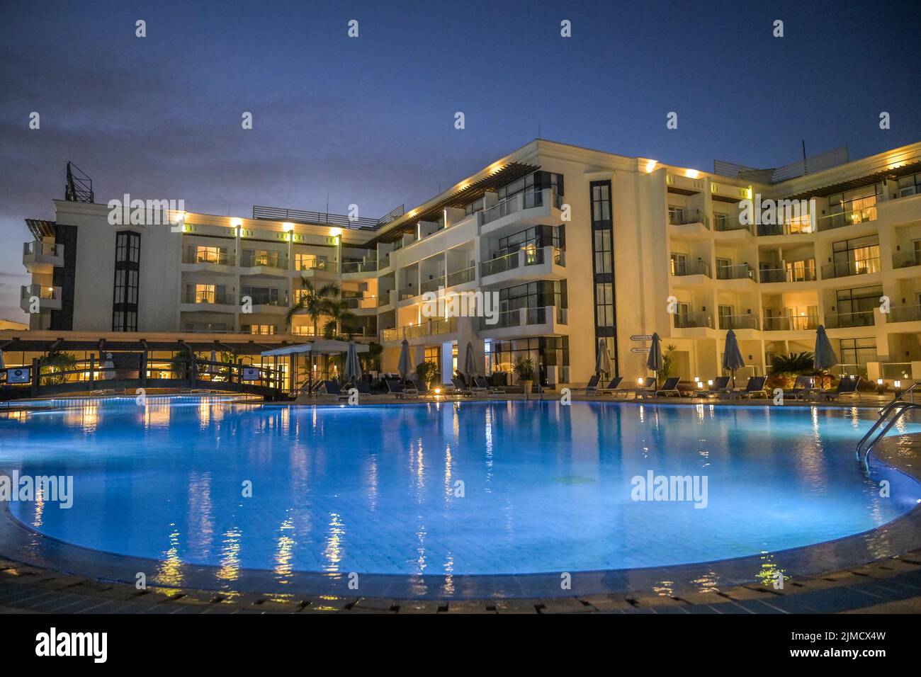 Hotel Steigenberger Pyramids, Giza, Cairo, Egypt Stock Photo - Alamy