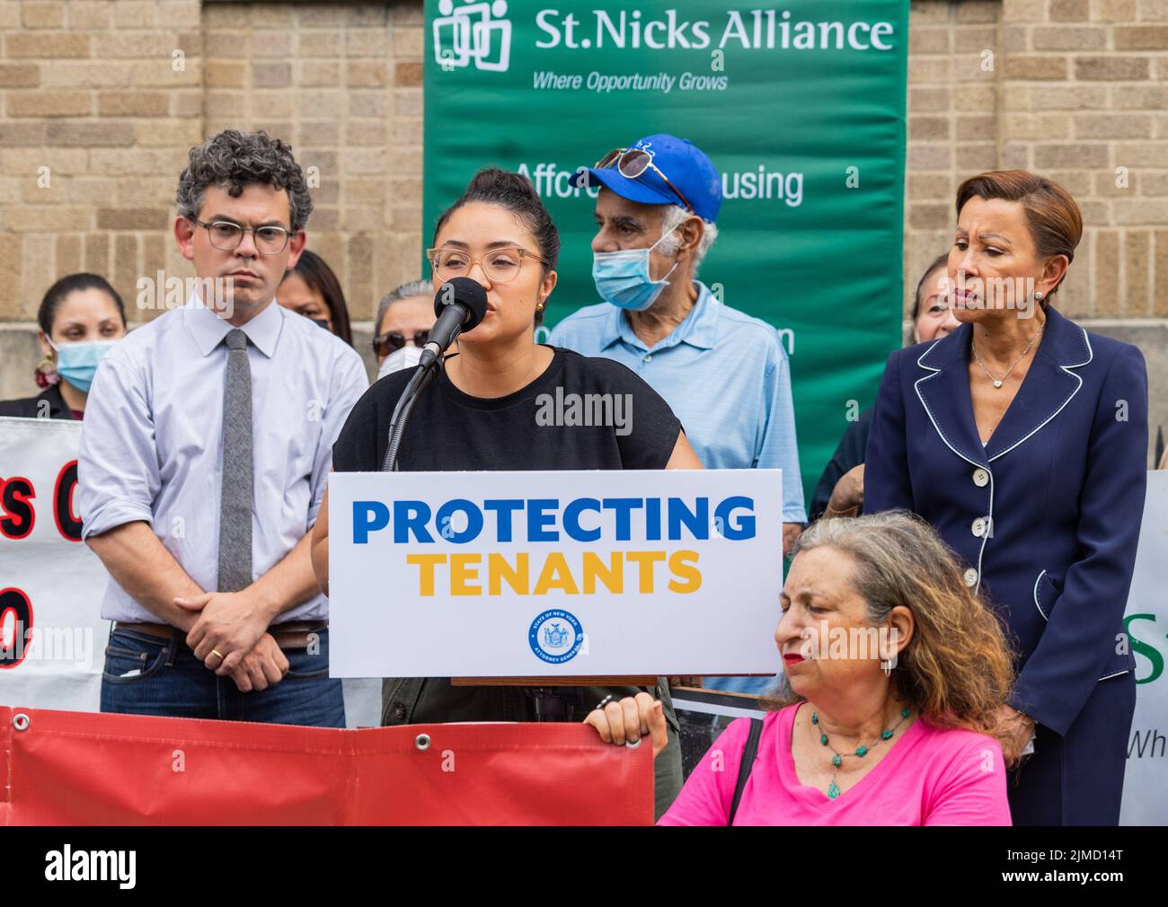 Nyc council member jennifer gutierrez hi-res stock photography and ...