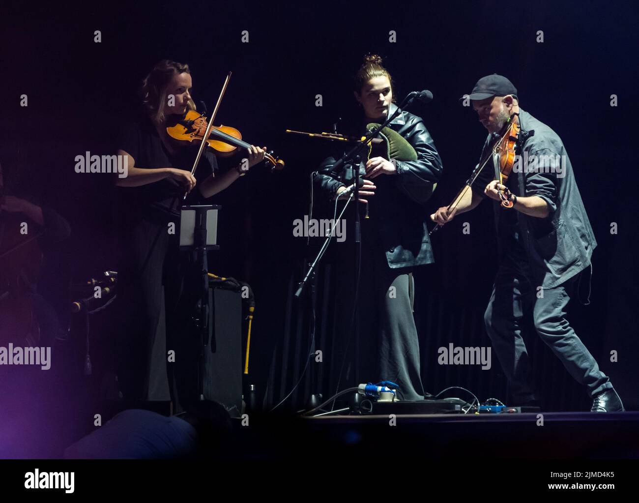 Aidan orourke fiddle hi-res stock photography and images - Alamy