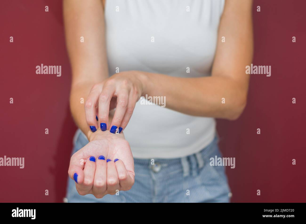 Great concept of allergy and skin diseases, young woman scratching herself Stock Photo - Alamy