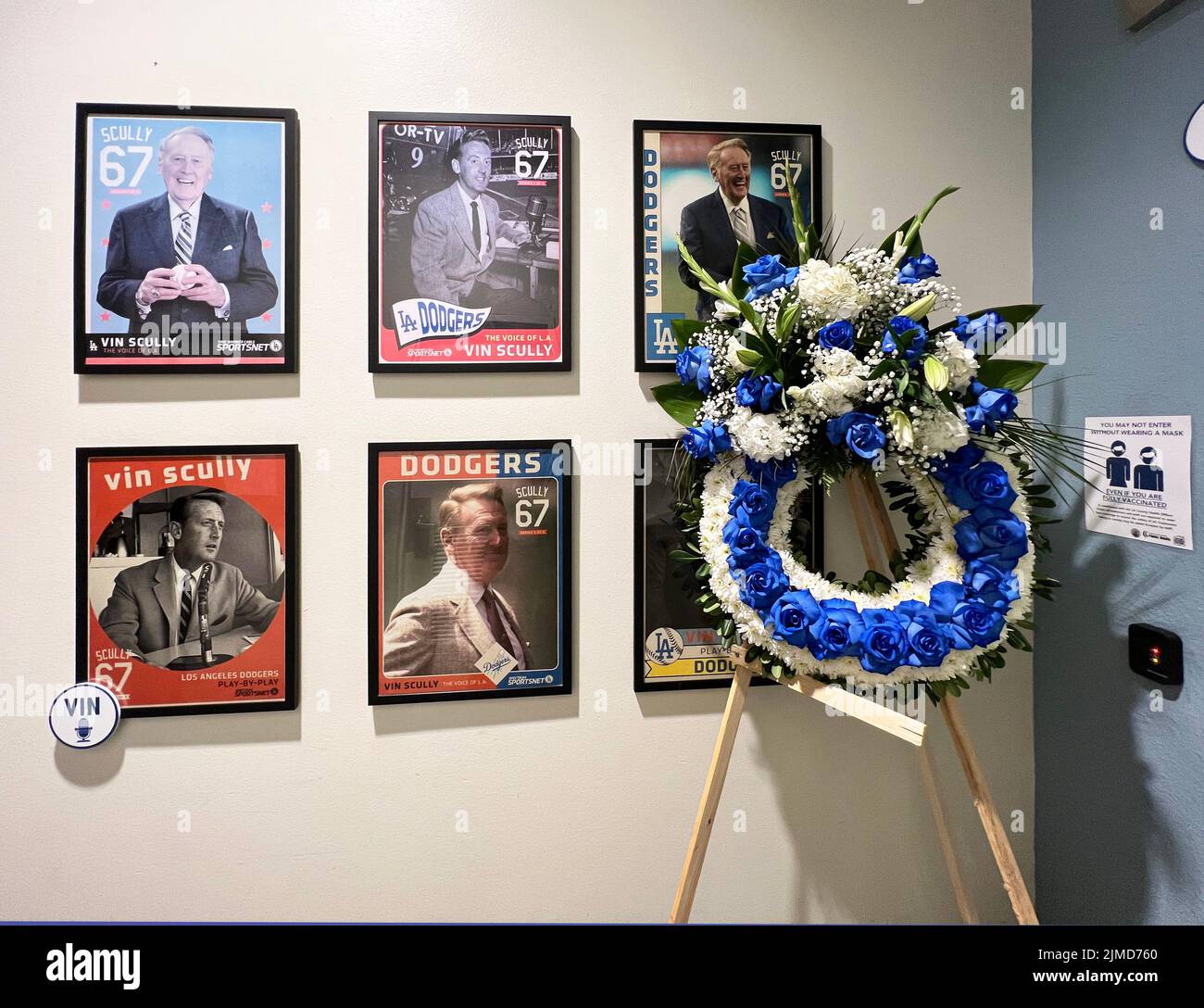 Stadium announcer box hi-res stock photography and images - Alamy