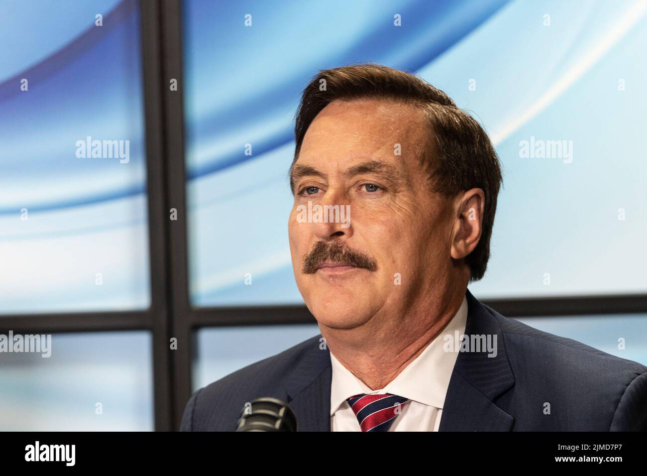 Mike lindell cpac 2022 hi-res stock photography and images - Alamy