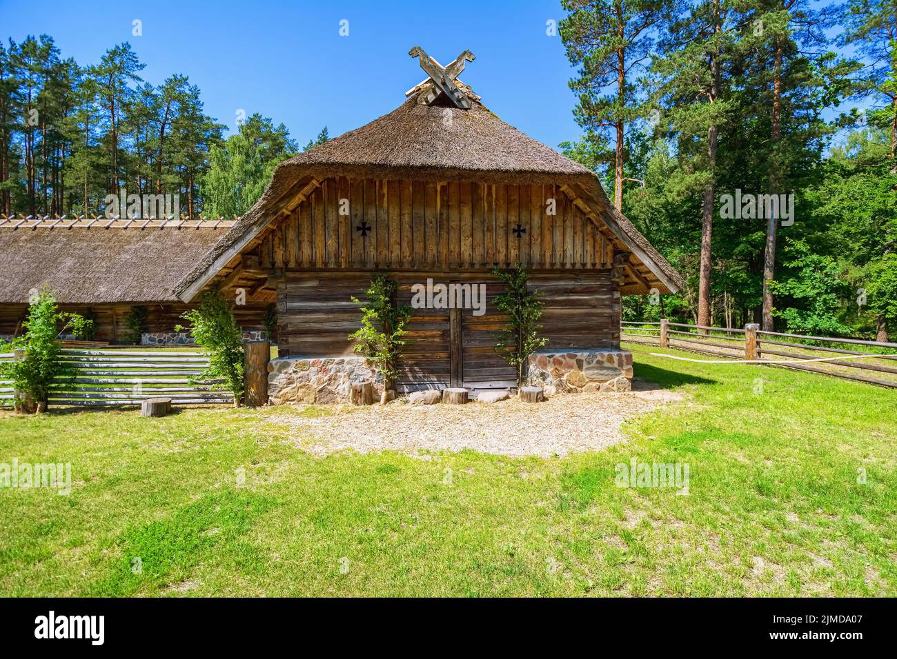 Old house in rural area Stock Photo - Alamy