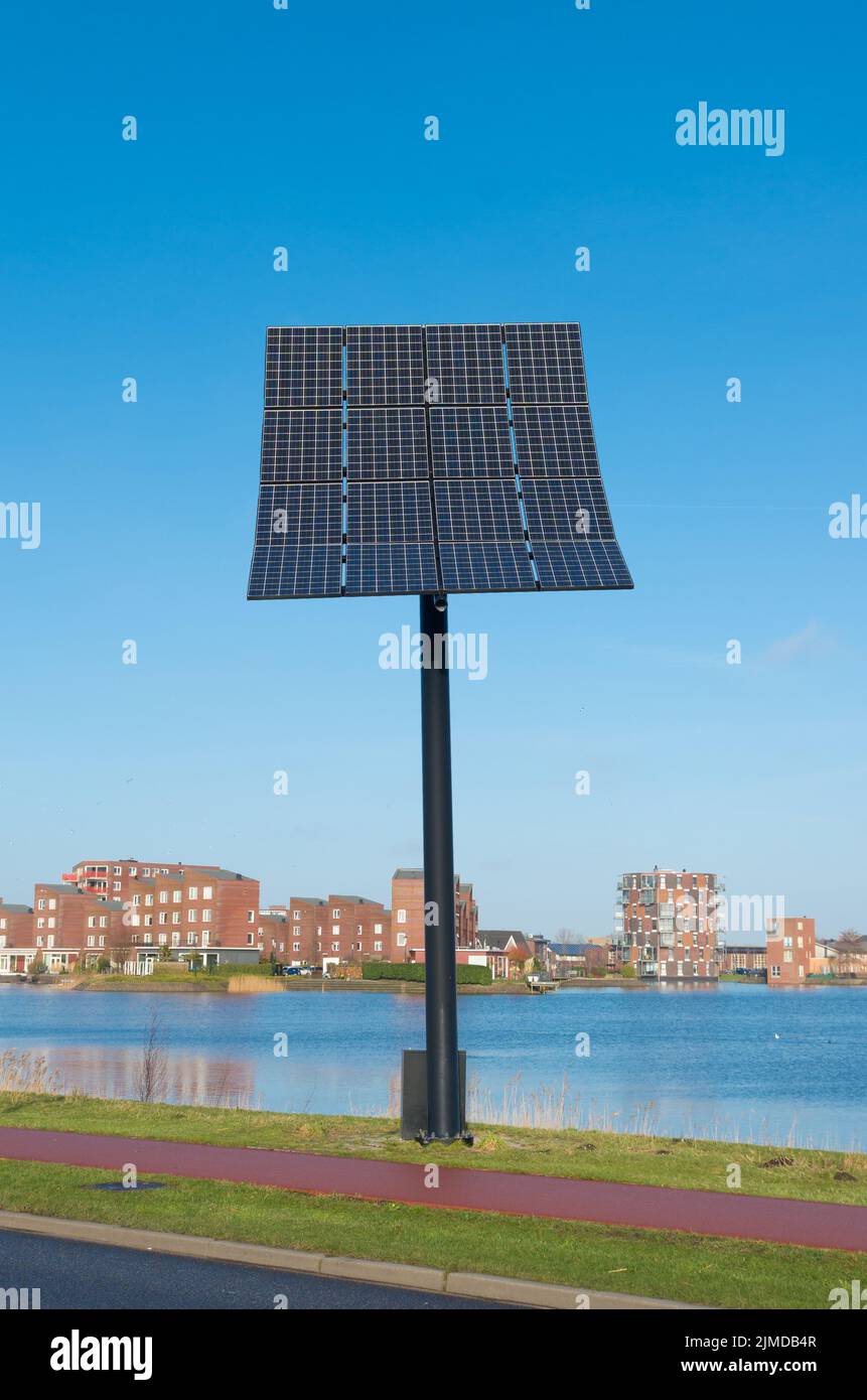 Solar architecture hi-res stock photography and images - Alamy