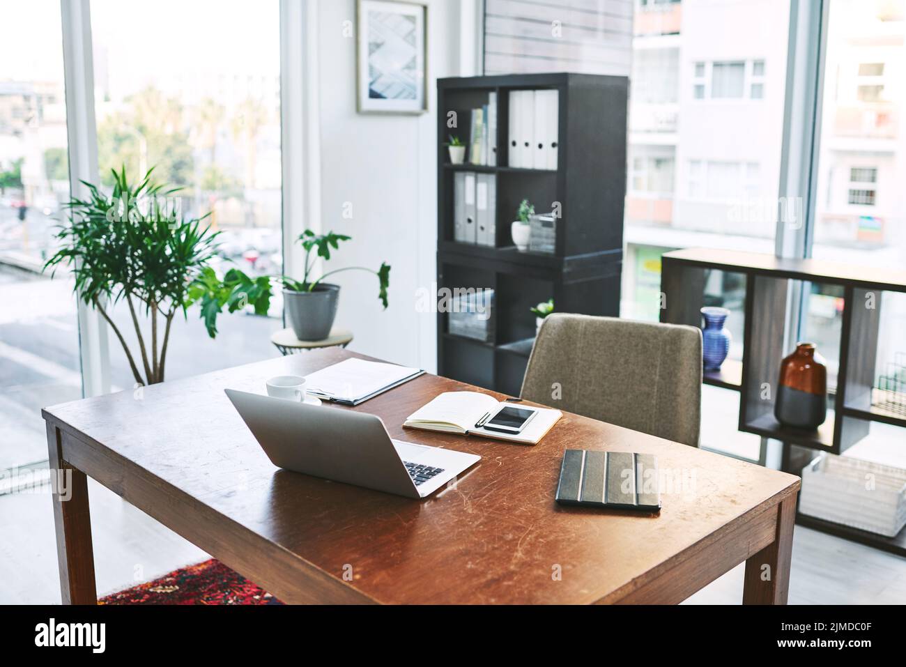 Workstation office hi-res stock photography and images - Alamy