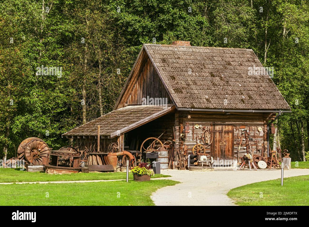 Old wooden barn Stock Photo - Alamy