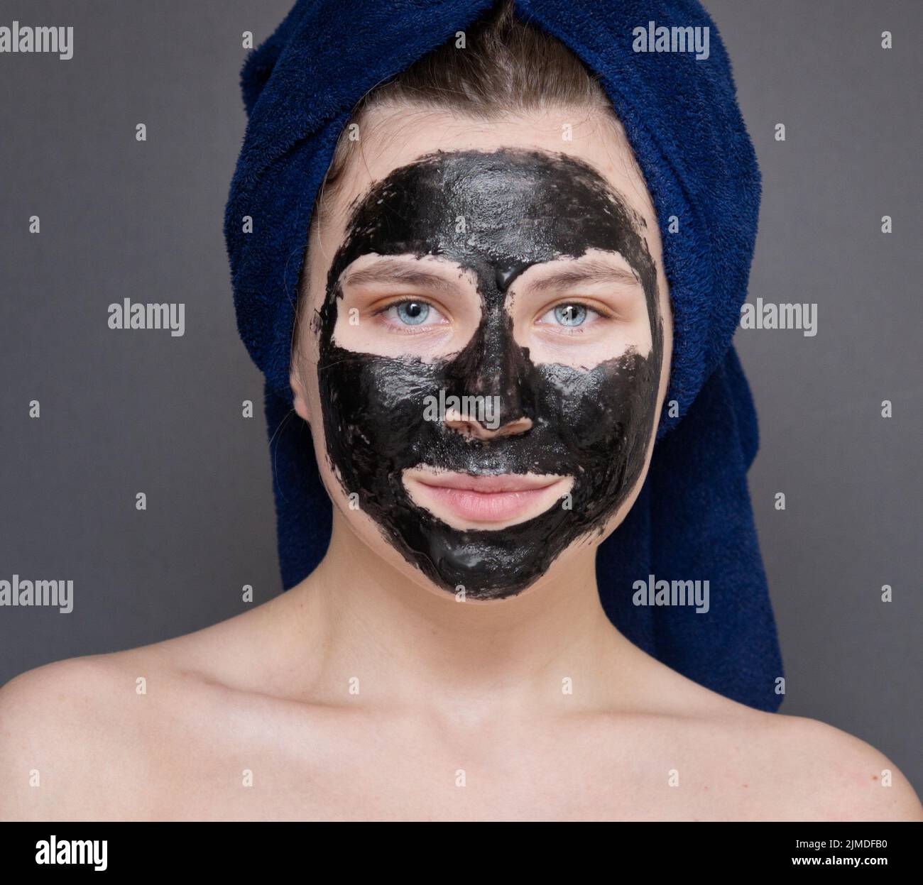 Serene facial hi-res stock photography and images - Alamy