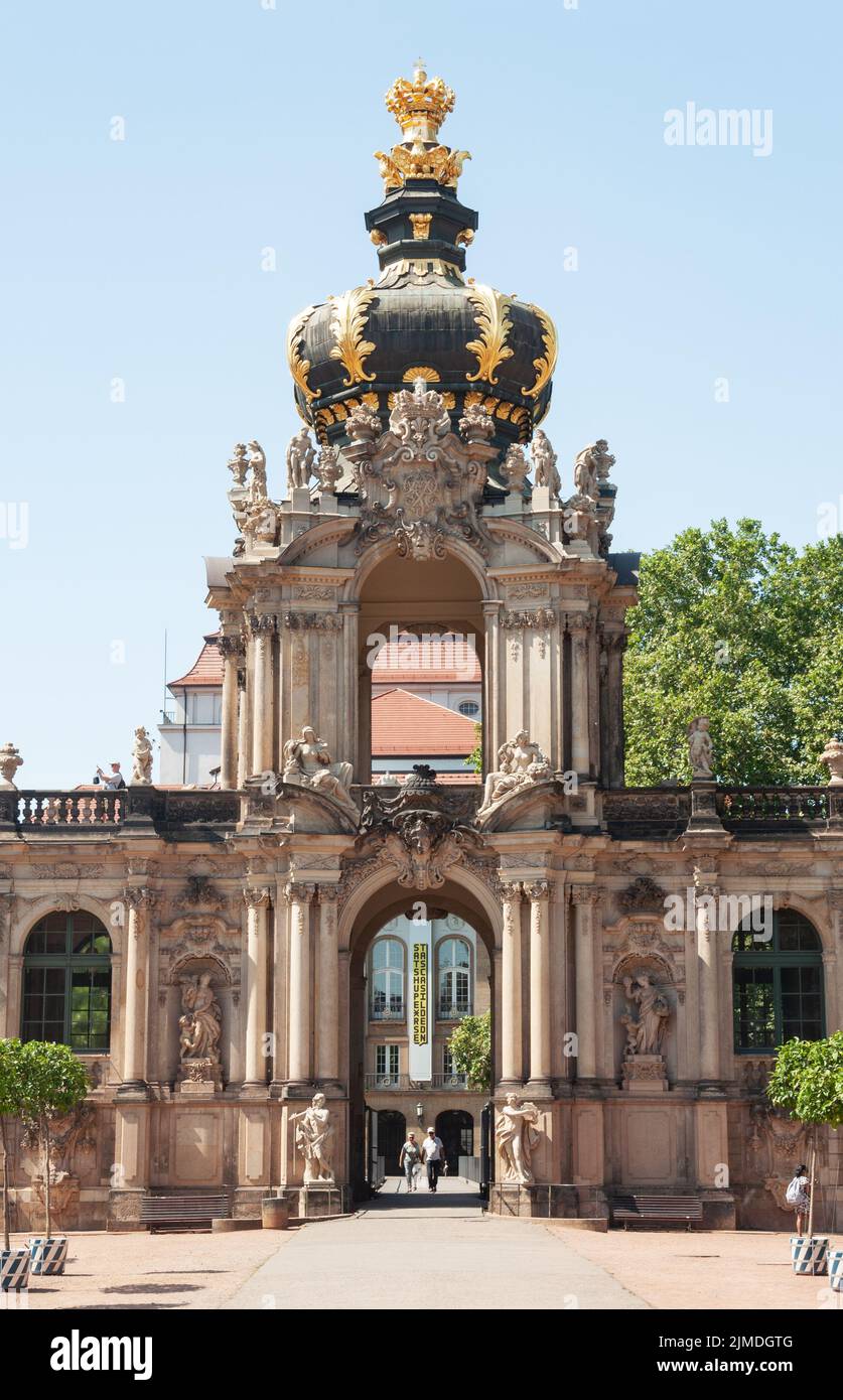 Crown gate hi-res stock photography and images - Alamy