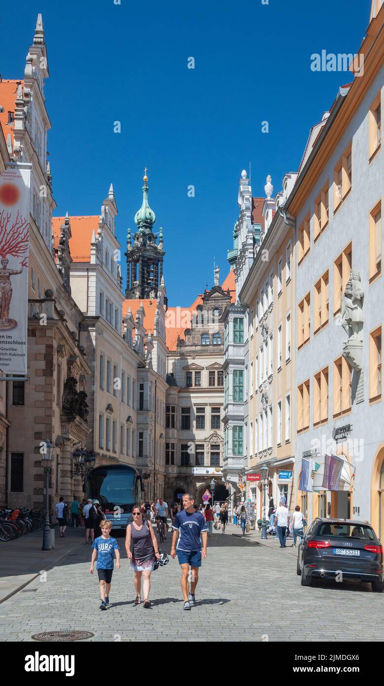Narrow street in old part of Dresden Stock Photo - Alamy