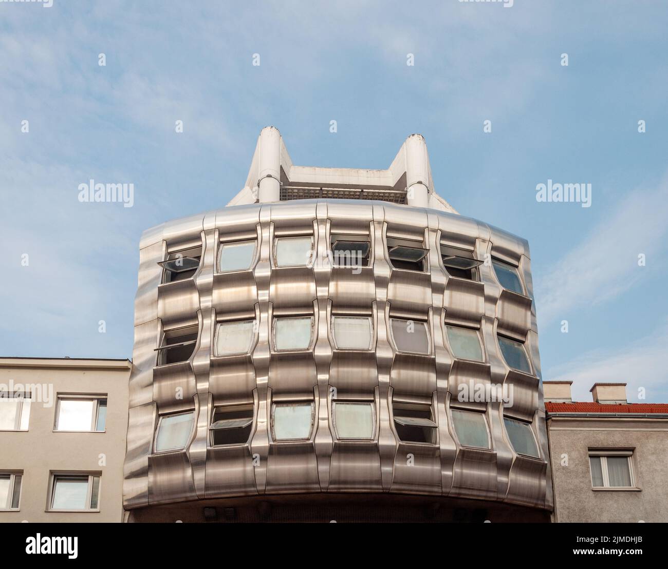 Modern editorial hi-res stock photography and images - Alamy