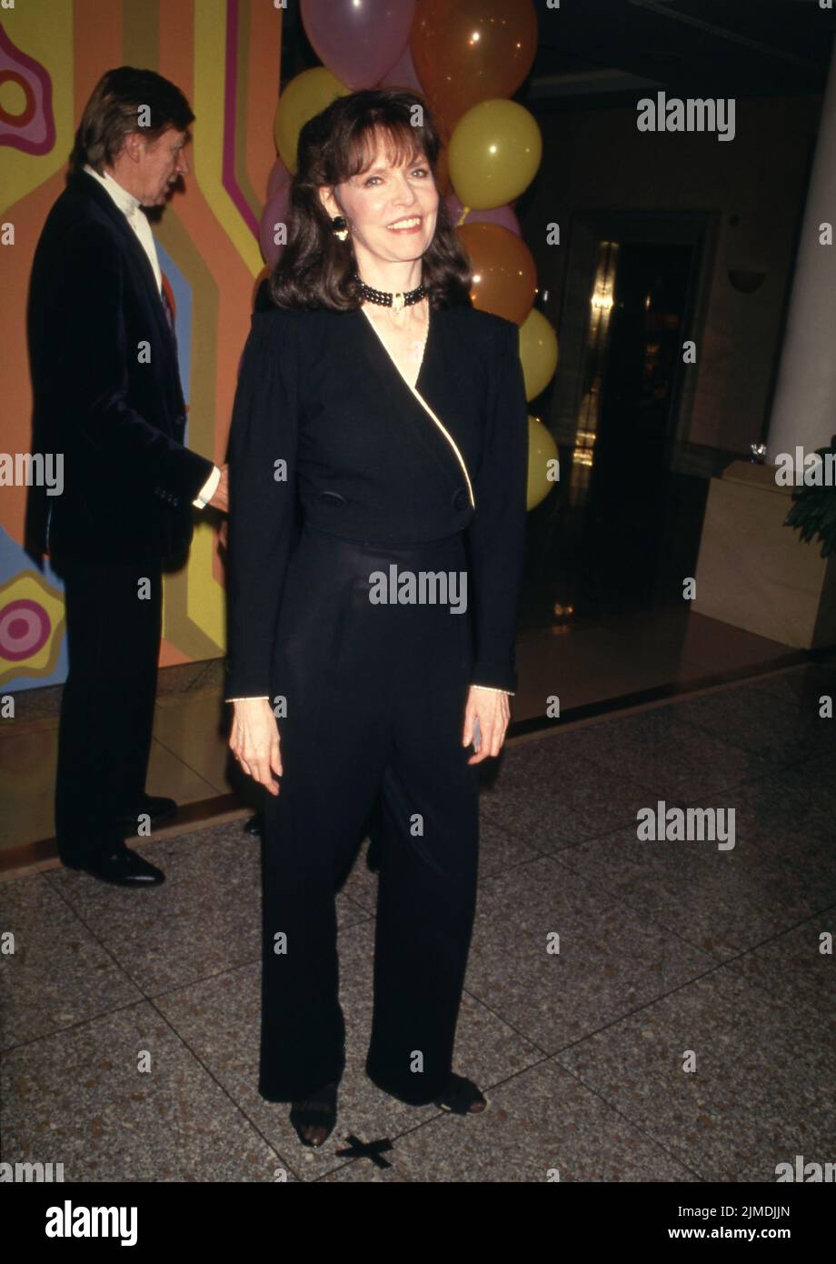 Barbara Feldon at the NBC Winter TCA Press Tour & the "Rowan & Martin's ...