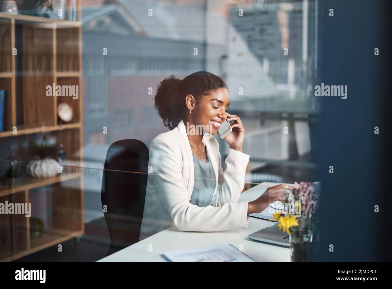 Social worker talking client hi-res stock photography and images - Alamy