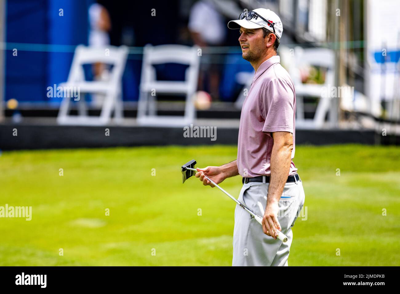 August 5, 2022: Martin Trainer watches his birdie putt miss on eighteen ...