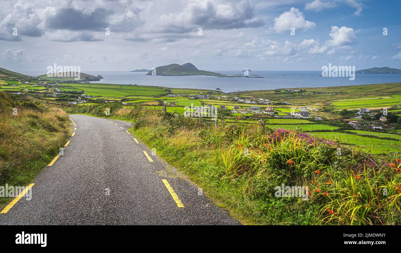 Beautiful dingle street view hi-res stock photography and images - Alamy