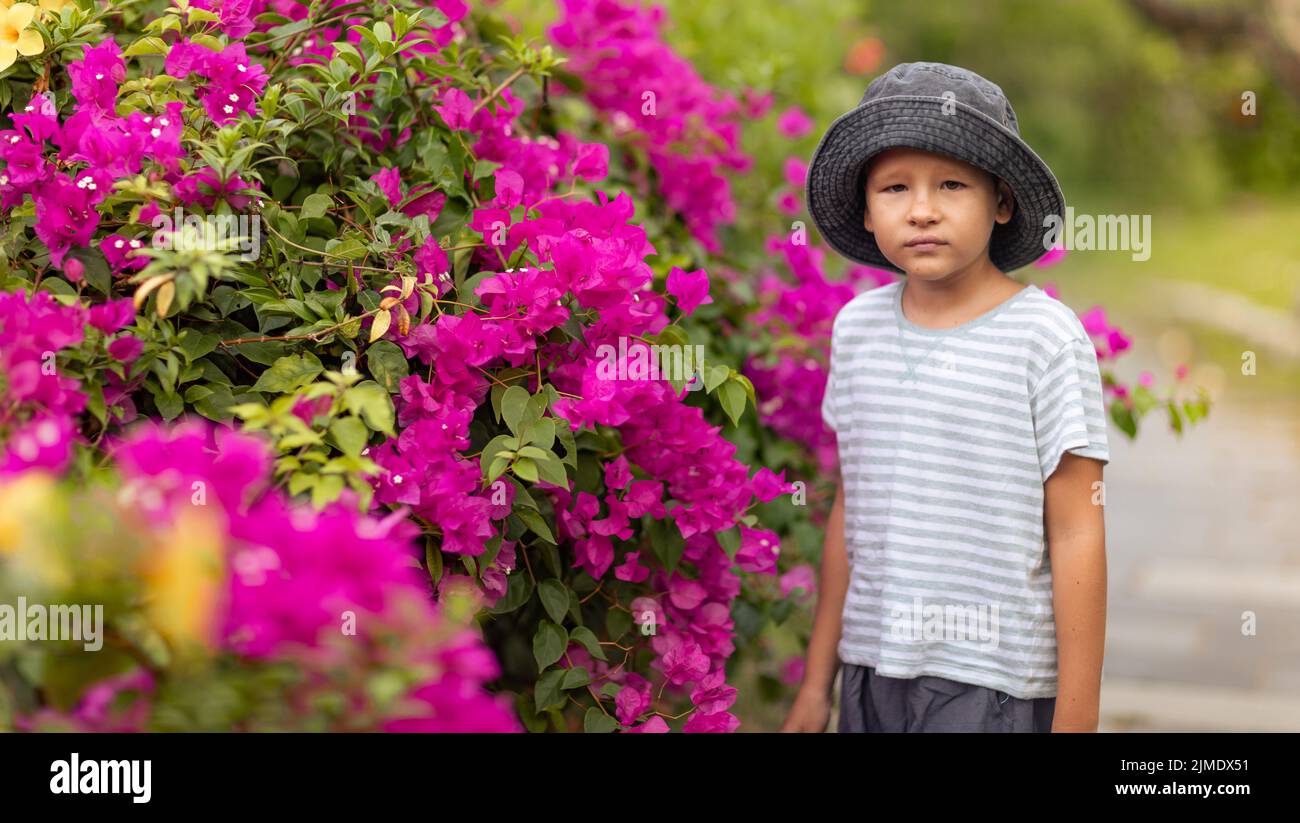 Outdoor portrait of a cute boy Stock Photo - Alamy