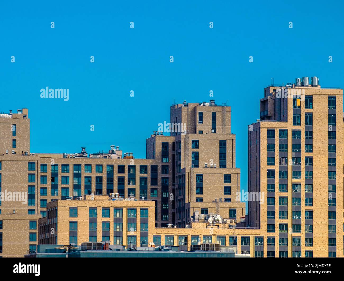 Highrise buildings view hi-res stock photography and images - Alamy