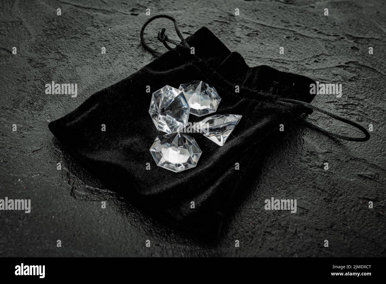 Diamond black hi-res stock photography and images - Alamy