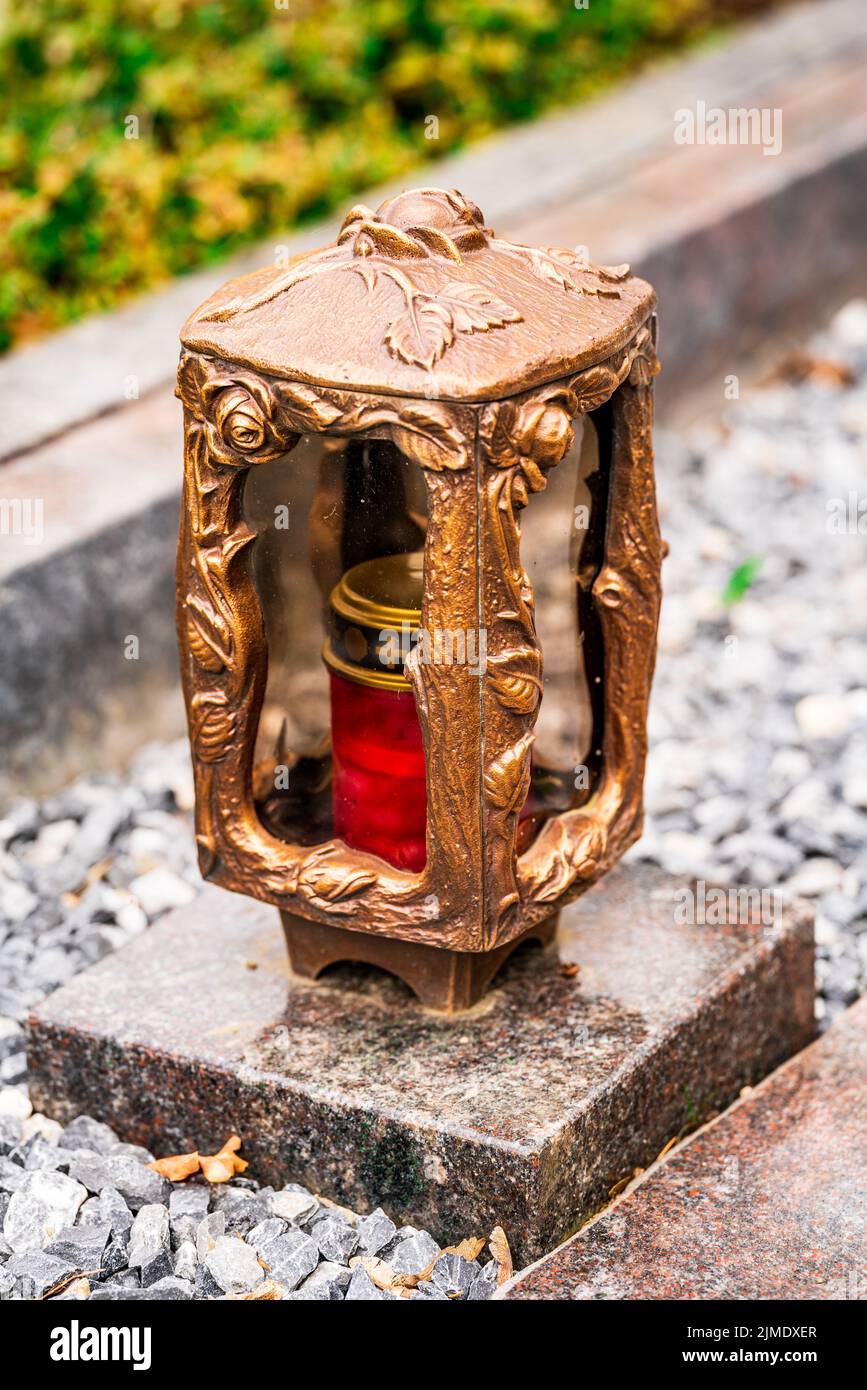 Red light on a grave hi-res stock photography and images - Alamy